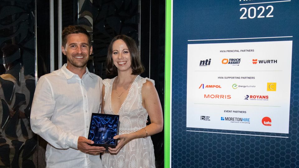 Gala Dinner honour, glamour and connection - Heavy Vehicle Industry ...