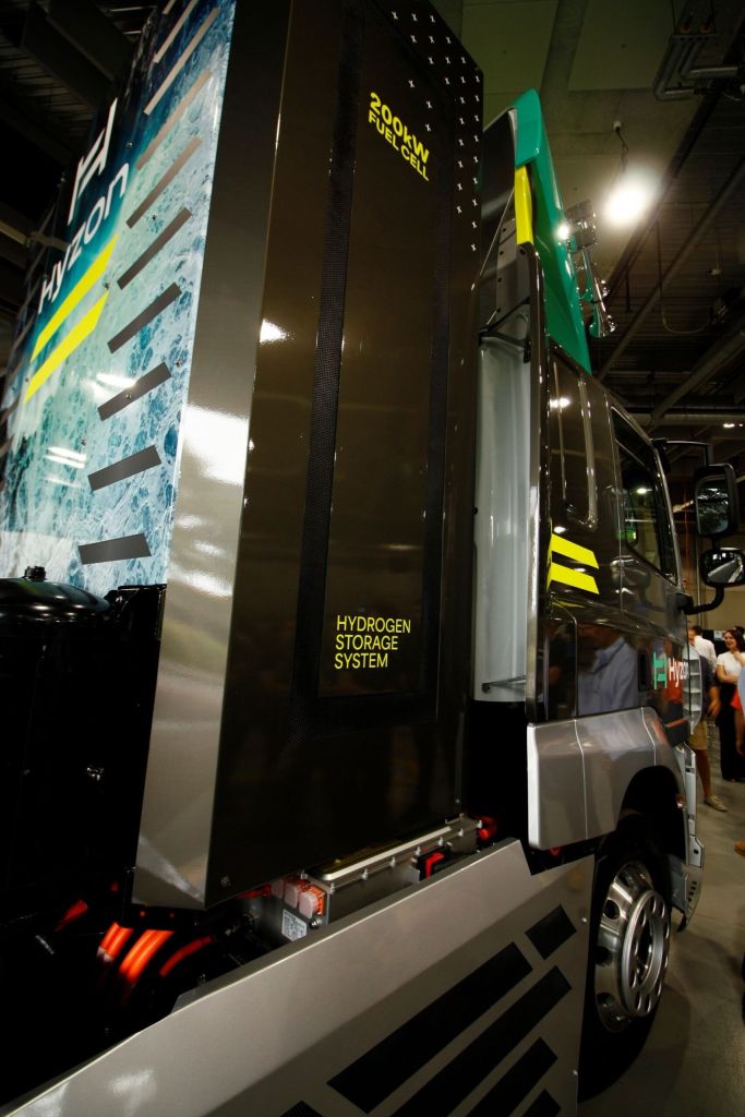 Hyzon Unveils 200KW Fuel Cell System In Prime Mover - Heavy Vehicle ...