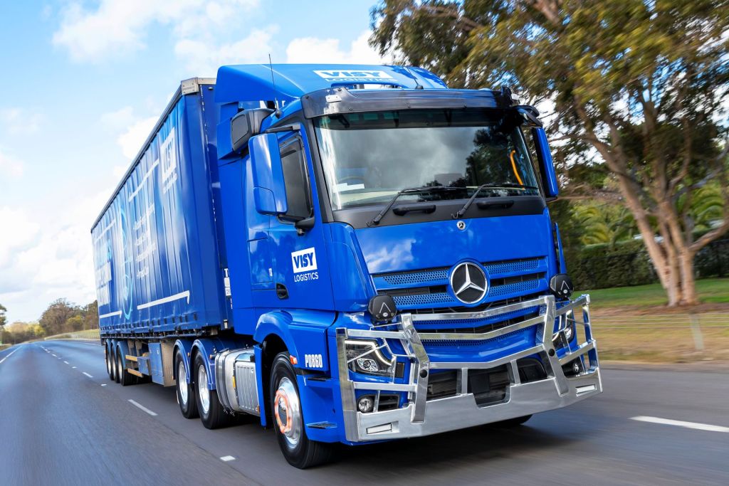 Visy Logistics Adds 30 New Actros To Fleet - Heavy Vehicle Industry ...