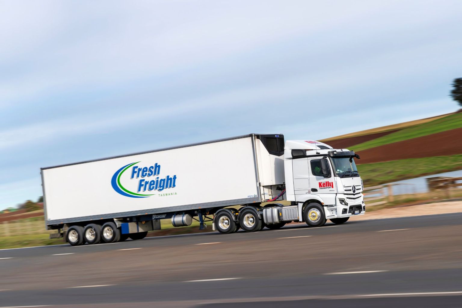 Chas Kelly Transport Boosts VIC-TAS Fleet - Heavy Vehicle Industry ...