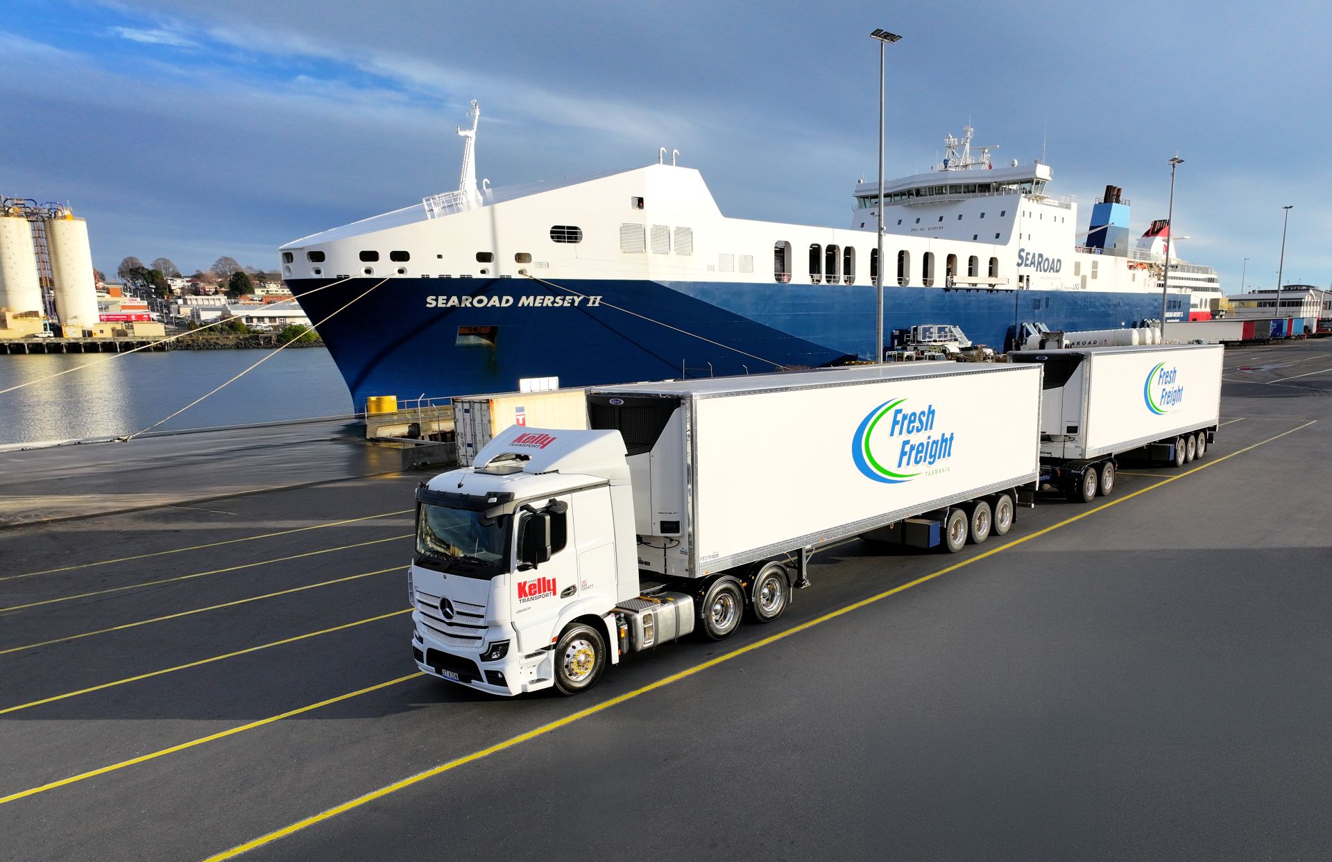 Chas Kelly Transport Boosts VIC-TAS Fleet - Heavy Vehicle Industry ...